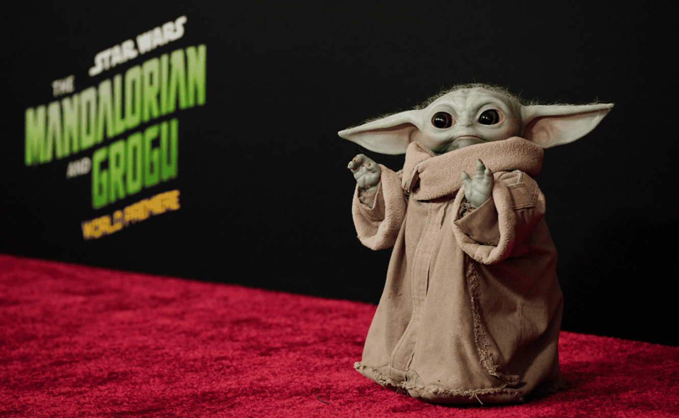 Baby Yoda returns: Grogu shines at the premiere of The Mandalorian and ...